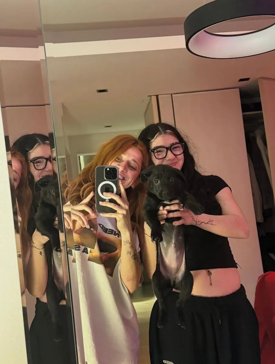 Marti Benza y Martu Ortiz confirmaron su romance en los Premios Ídolo ...