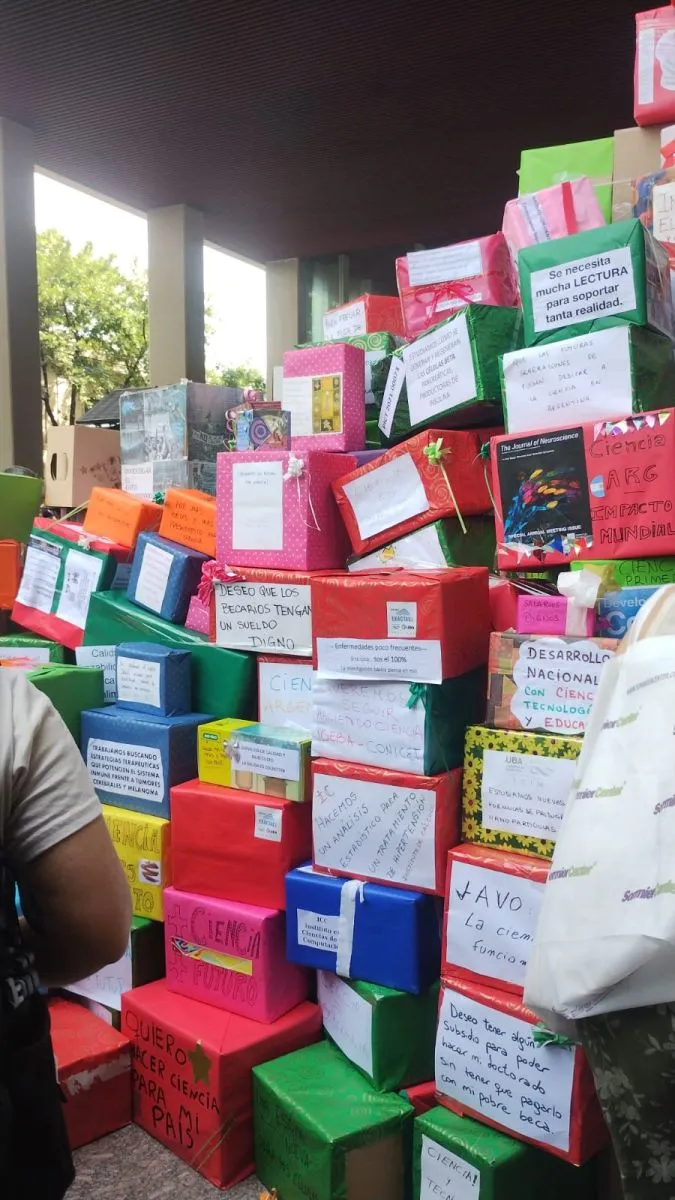 Científicos del CONICET realizaron una jornada contra el “cientificidio ...